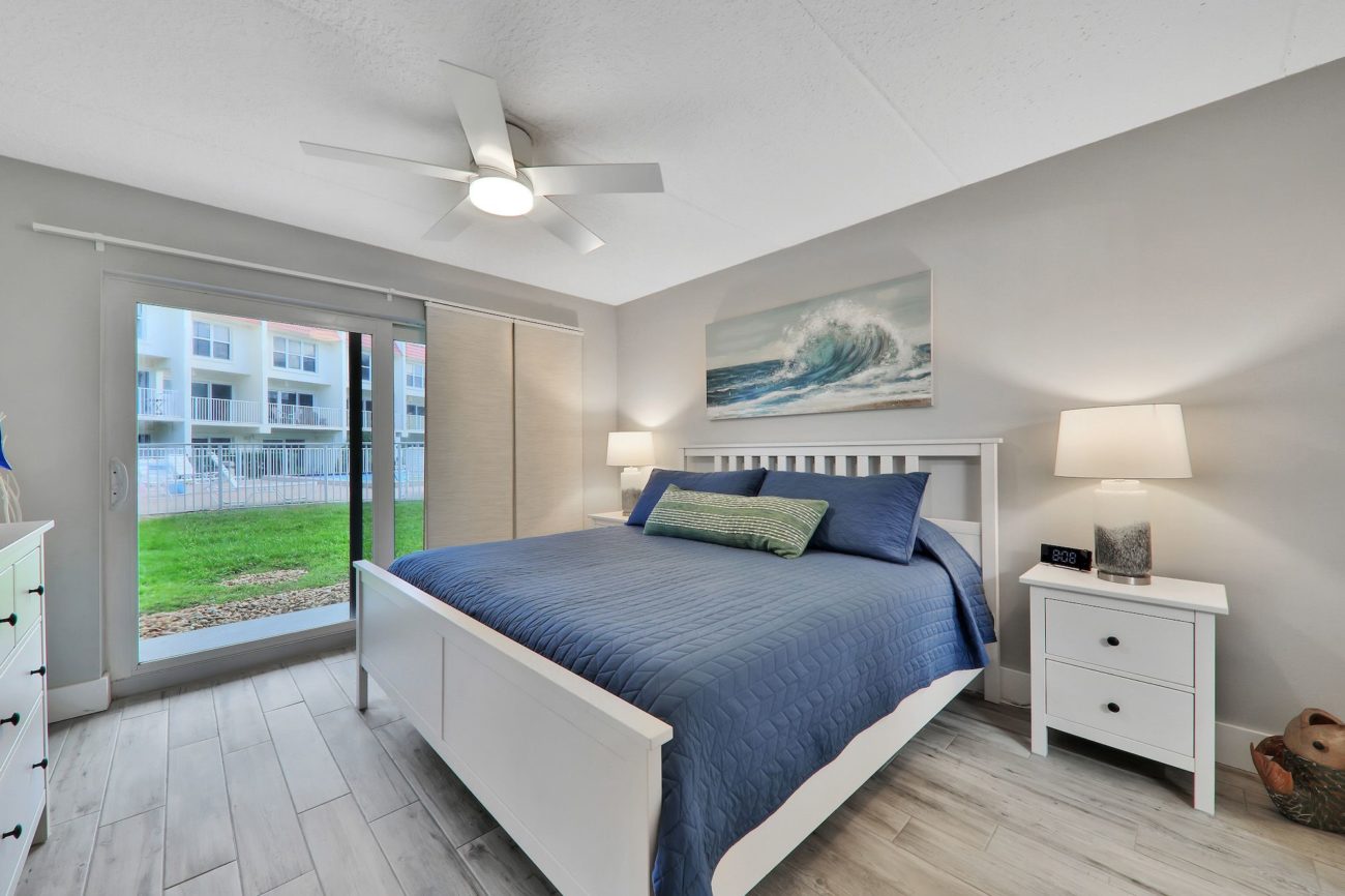 First Floor Flats - Pier Point South Condos - Pier Point South Condos